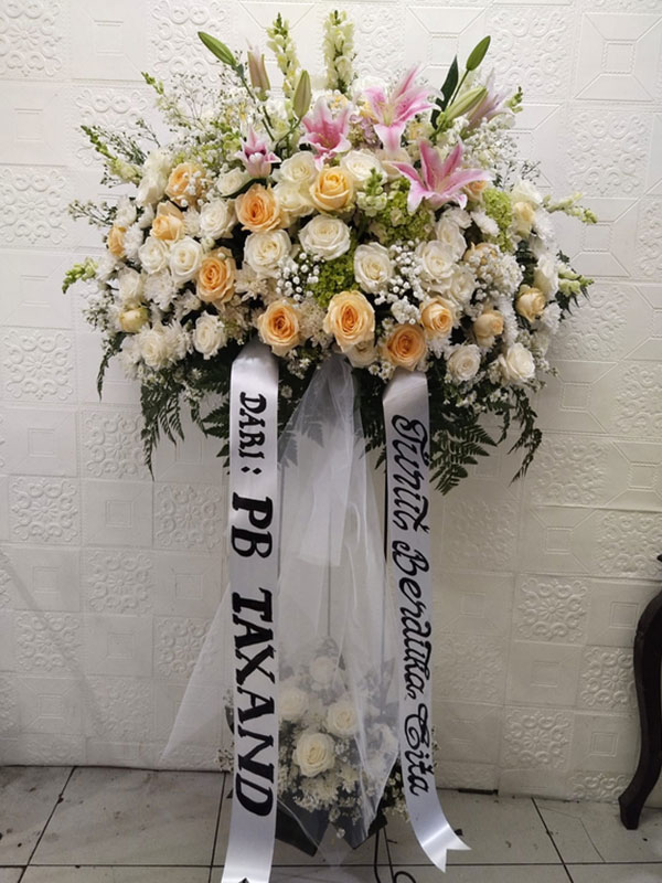 Standing Flower - Idola Florist